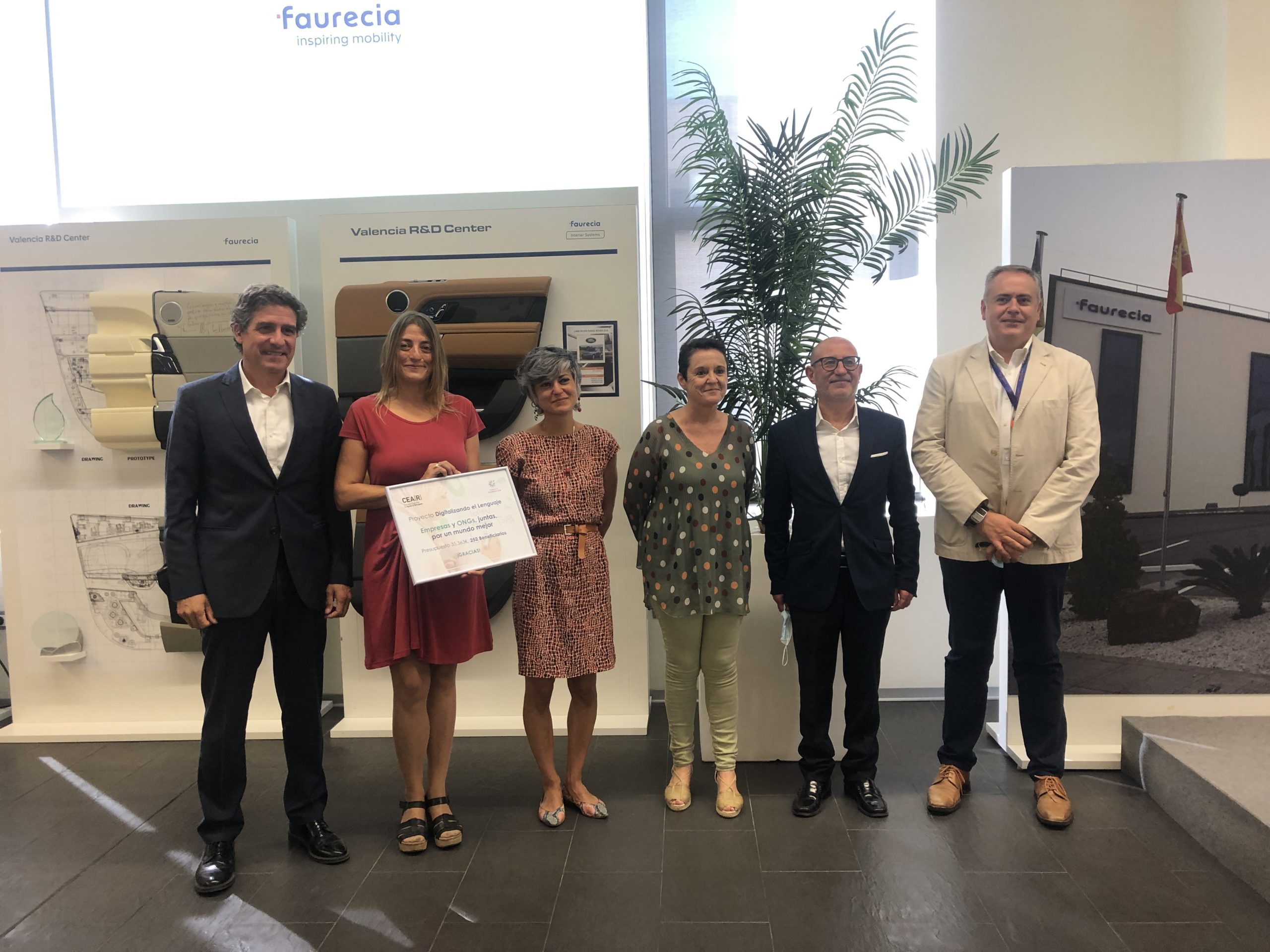 CEAR y Faurecia se unen por un mundo mejor - CEAR País Valencià